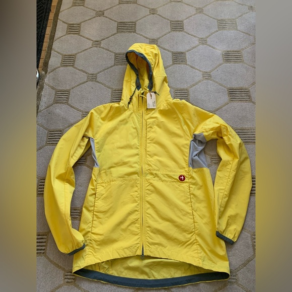 Relwen | Jackets & Coats | Nwt Relwen Barrier Shell Jacket In Yellow ...